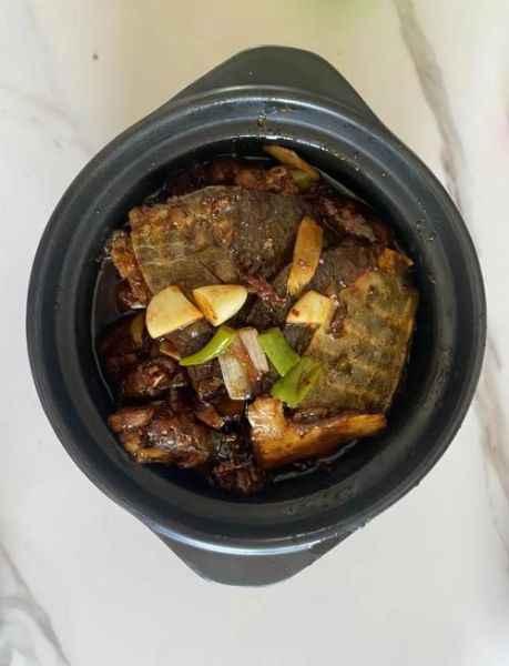 清蒸甲鱼怎么做才嫩_清蒸甲鱼最简单的方法-第1张图片-山城妙识 清蒸甲鱼怎么做才嫩_清蒸甲鱼最简单的方法-第1张图片-山城妙识