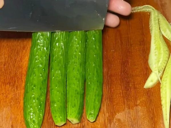 瓜片怎么切_如何切出均匀薄片-第2张图片-山城妙识