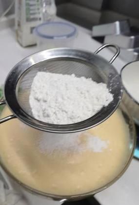 老式鸡蛋糕怎么做_老式鸡蛋糕配方比例-第1张图片-山城妙识