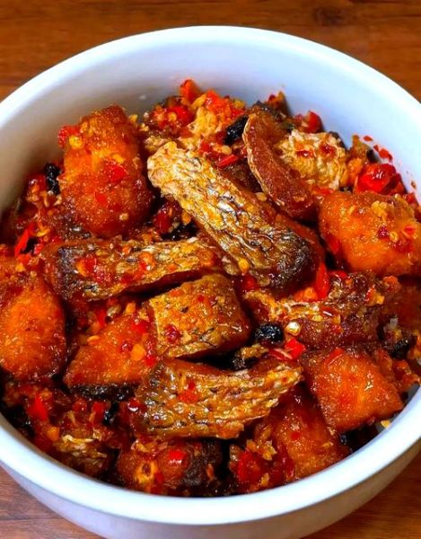 正宗酒糟鱼怎么做_酒糟鱼要腌多久才入味-第1张图片-山城妙识