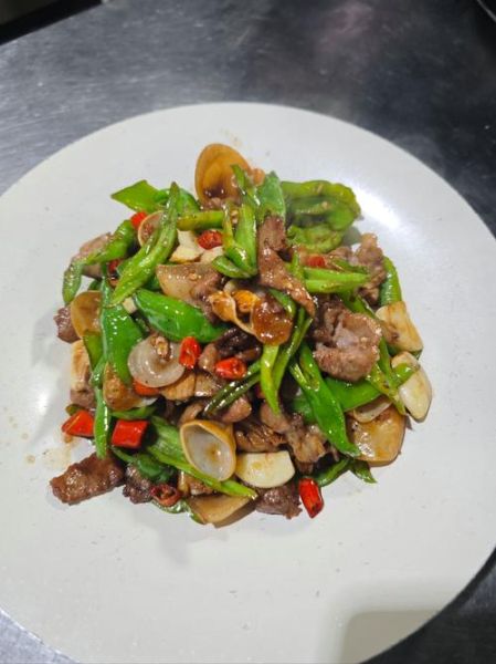 湘菜小炒肉怎么做_正宗小炒肉用什么肉-第3张图片-山城妙识