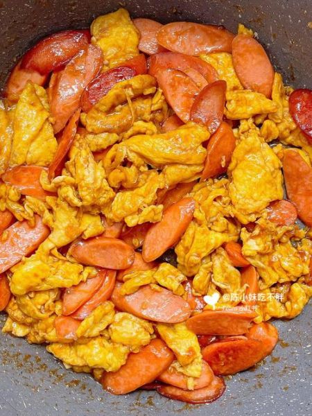 火腿肠炒鸡蛋有毒吗_中毒真相揭秘-第1张图片-山城妙识