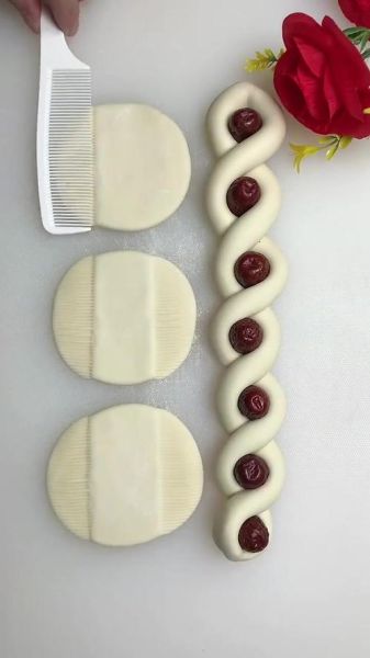 枣花馒头的做法窍门_枣花馒头怎么蒸才松软-第2张图片-山城妙识