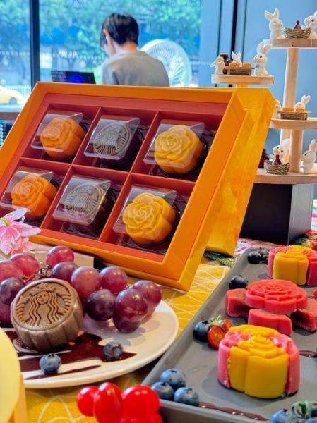 星巴克冰淇淋月饼好吃吗_星巴克冰淇淋月饼价格-第2张图片-山城妙识 星巴克冰淇淋月饼好吃吗_星巴克冰淇淋月饼价格-第2张图片-山城妙识