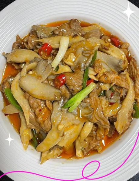 平菇炒肉怎么炒好吃_平菇炒肉的家常做法-第2张图片-山城妙识 平菇炒肉怎么炒好吃_平菇炒肉的家常做法-第2张图片-山城妙识