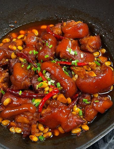 家常炖猪蹄怎么做好吃又简单_猪蹄炖多久才软烂-第1张图片-山城妙识 家常炖猪蹄怎么做好吃又简单_猪蹄炖多久才软烂-第1张图片-山城妙识