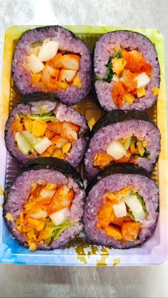 做饭团用什么米最好_寿司米和普通米区别-第1张图片-山城妙识 做饭团用什么米最好_寿司米和普通米区别-第1张图片-山城妙识