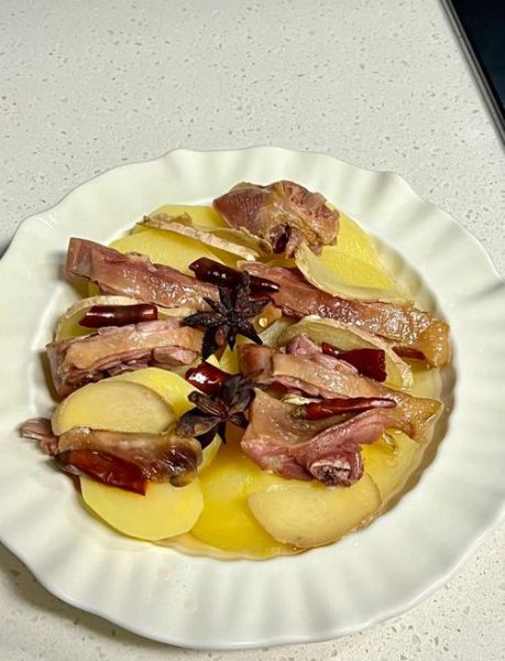 晒干的腊鸭怎么做好吃_腊鸭蒸制技巧-第1张图片-山城妙识 晒干的腊鸭怎么做好吃_腊鸭蒸制技巧-第1张图片-山城妙识