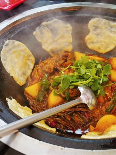 地锅鱼贴饼怎么做_地锅鱼贴饼的做法大全-第3张图片-山城妙识 地锅鱼贴饼怎么做_地锅鱼贴饼的做法大全-第3张图片-山城妙识