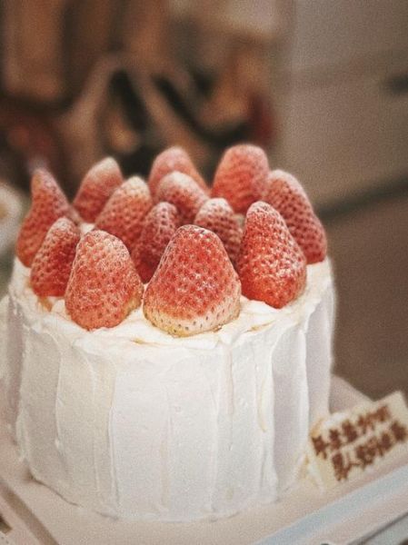 草莓冰淇淋蛋糕怎么做_草莓冰淇淋蛋糕配方-第2张图片-山城妙识 草莓冰淇淋蛋糕怎么做_草莓冰淇淋蛋糕配方-第2张图片-山城妙识