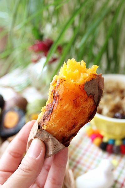 烤箱烤红薯要用锡纸包起来吗_包锡纸的正确方法-第1张图片-山城妙识 烤箱烤红薯要用锡纸包起来吗_包锡纸的正确方法-第1张图片-山城妙识