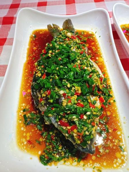 蒸鲫鱼怎么做好吃_蒸鲫鱼的家常做法-第3张图片-山城妙识 蒸鲫鱼怎么做好吃_蒸鲫鱼的家常做法-第3张图片-山城妙识