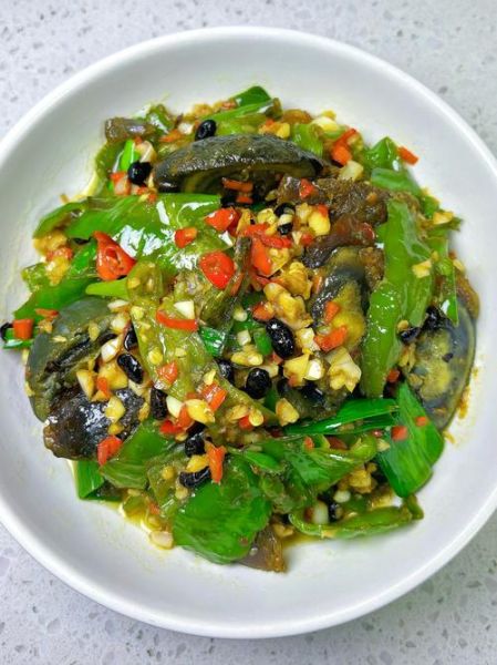 四川皮蛋用什么做的_正宗做法步骤详解-第1张图片-山城妙识 四川皮蛋用什么做的_正宗做法步骤详解-第1张图片-山城妙识