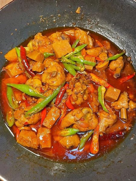 芋儿烧鸡的做法_重庆家常版怎么做-第1张图片-山城妙识 芋儿烧鸡的做法_重庆家常版怎么做-第1张图片-山城妙识