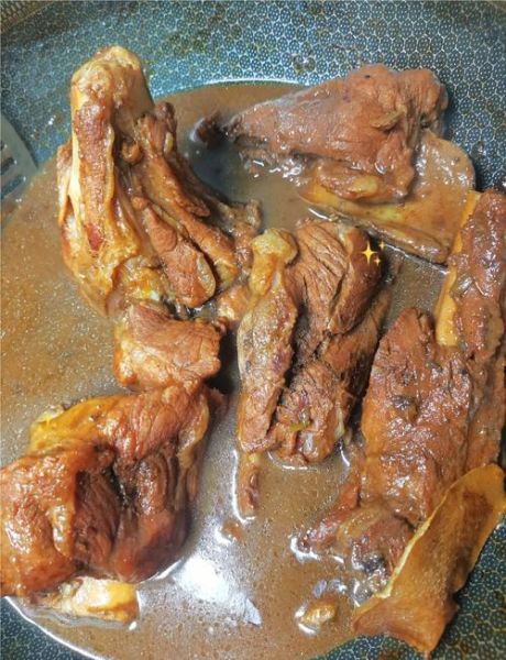 大骨头怎么炖好吃又营养_大骨头汤怎么炖白-第1张图片-山城妙识 大骨头怎么炖好吃又营养_大骨头汤怎么炖白-第1张图片-山城妙识