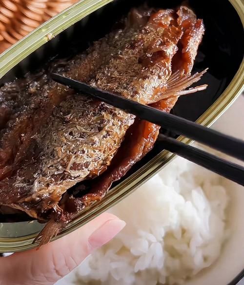豆豉鲮鱼嘌呤高吗_痛风能吃豆豉鲮鱼罐头吗-第2张图片-山城妙识 豆豉鲮鱼嘌呤高吗_痛风能吃豆豉鲮鱼罐头吗-第2张图片-山城妙识