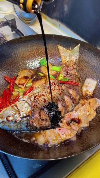 得莫利炖鱼怎么做好吃_得莫利炖鱼正宗做法-第2张图片-山城妙识 得莫利炖鱼怎么做好吃_得莫利炖鱼正宗做法-第2张图片-山城妙识