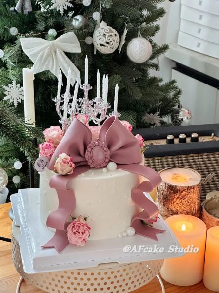 翻糖蛋糕和奶油蛋糕的区别_哪个更好吃-第1张图片-山城妙识 翻糖蛋糕和奶油蛋糕的区别_哪个更好吃-第1张图片-山城妙识