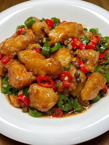 红烧巴沙鱼怎么做好吃_红烧巴沙鱼的做法窍门-第1张图片-山城妙识