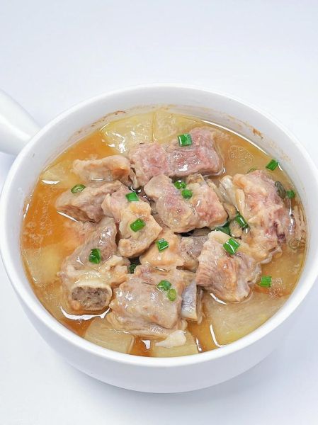 红烧排骨炖冬瓜怎么做_冬瓜炖排骨的家常做法-第1张图片-山城妙识 红烧排骨炖冬瓜怎么做_冬瓜炖排骨的家常做法-第1张图片-山城妙识